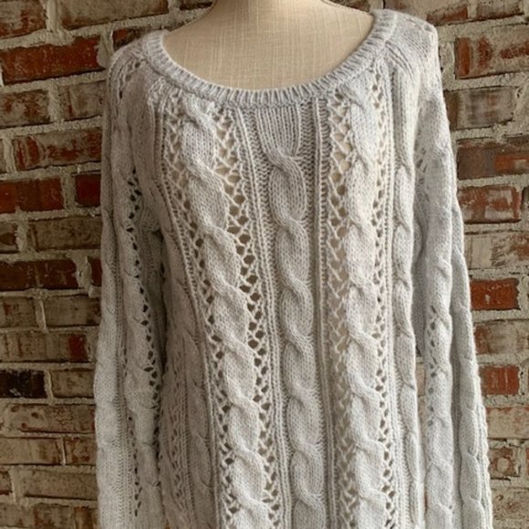 Abercrombie & Fitch | Sweaters | Abercrombie Grey Cable Knit Sweater ...